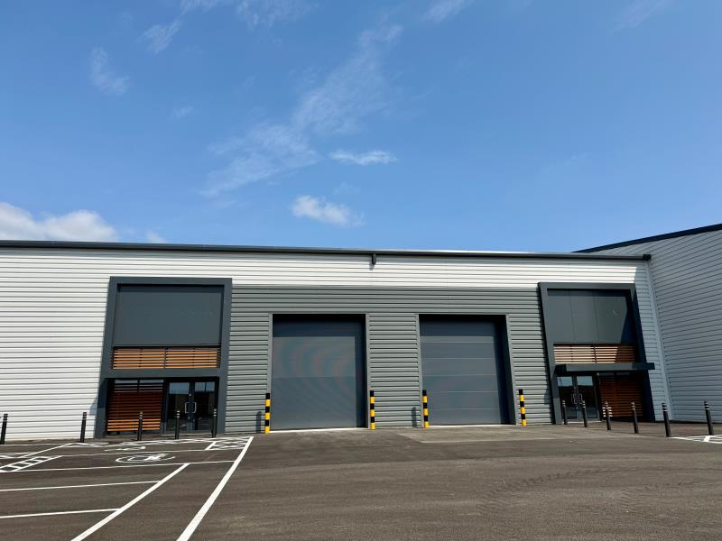 Light industrial facility to lease in 3, Wynyard Trade Park, Wynyard ...