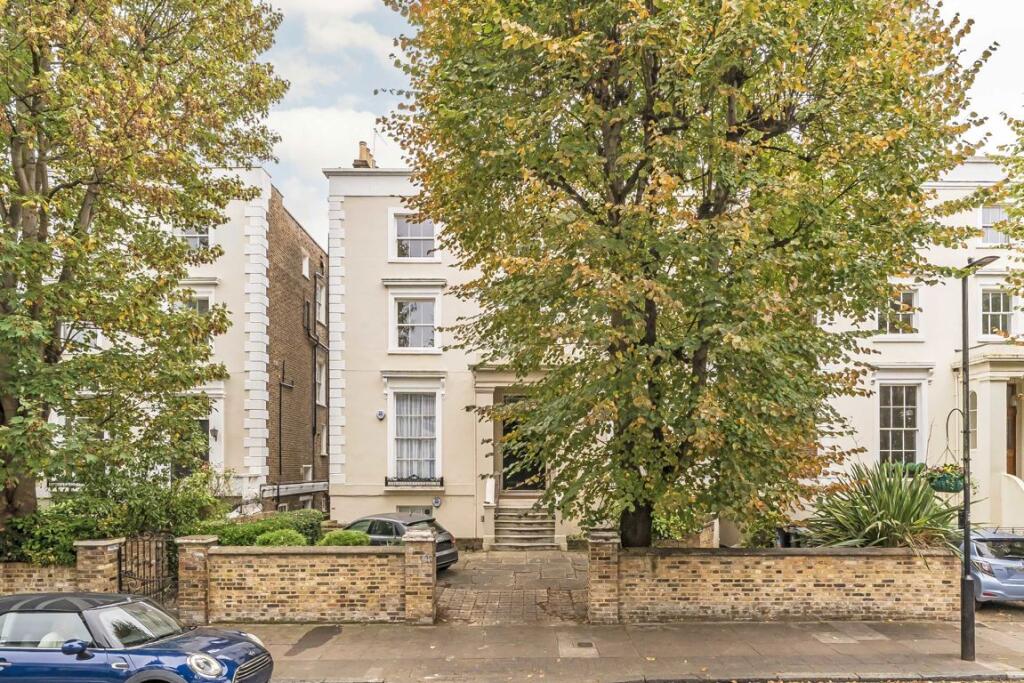 3 bedroom flat for sale in Carlton Hill, St. John's Wood, NW8