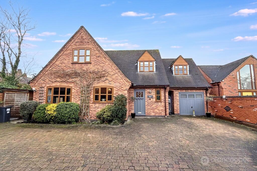 4 bedroom detached house for sale in Arnold Road, Stoke Golding, CV13 ...