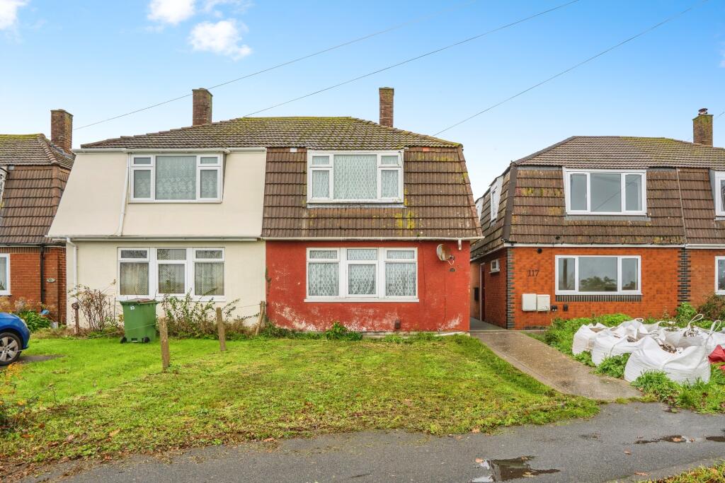 2 bedroom semi-detached house for sale in Gosport Road, Stubbington ...