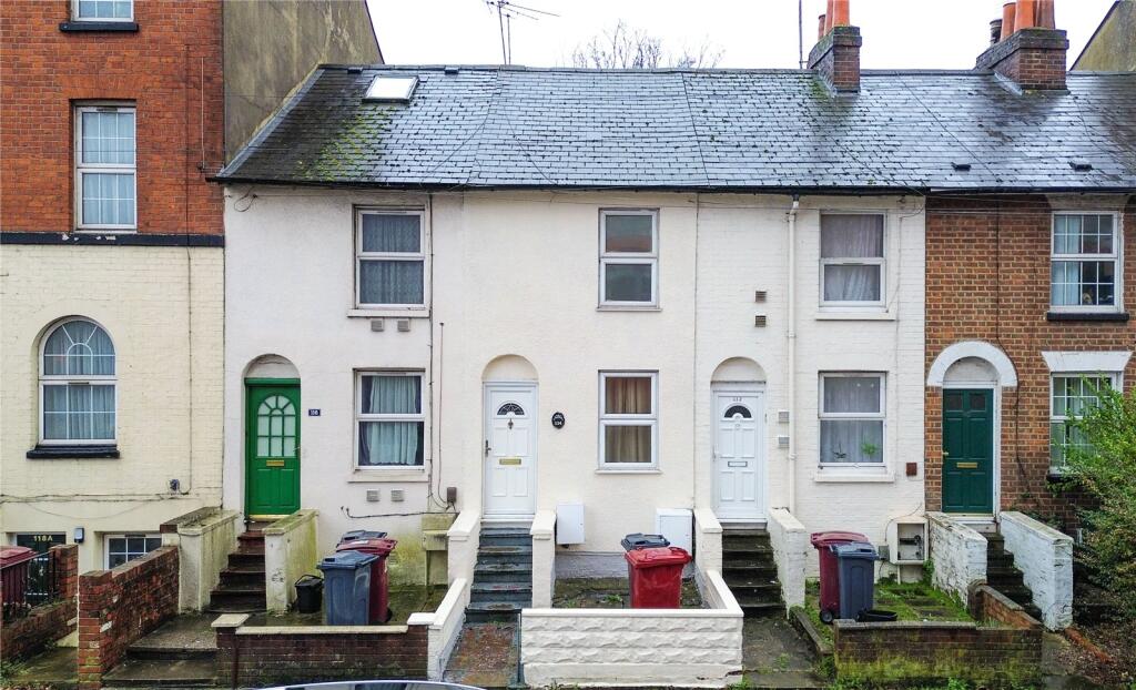 3 bedroom terraced house for sale in Queens Road, Reading, Berkshire, RG1