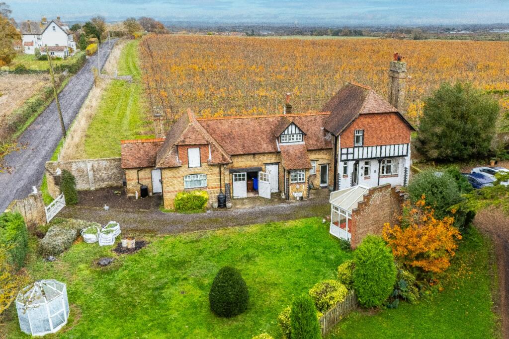 3 bedroom detached house for sale in Glebe Cottage, Church Street ...