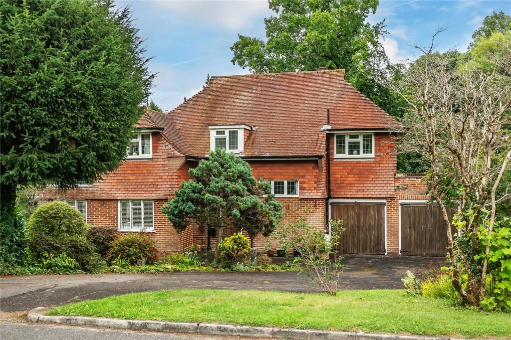 4 bedroom detached house for sale in Gatton Road, Reigate, Surrey, RH2