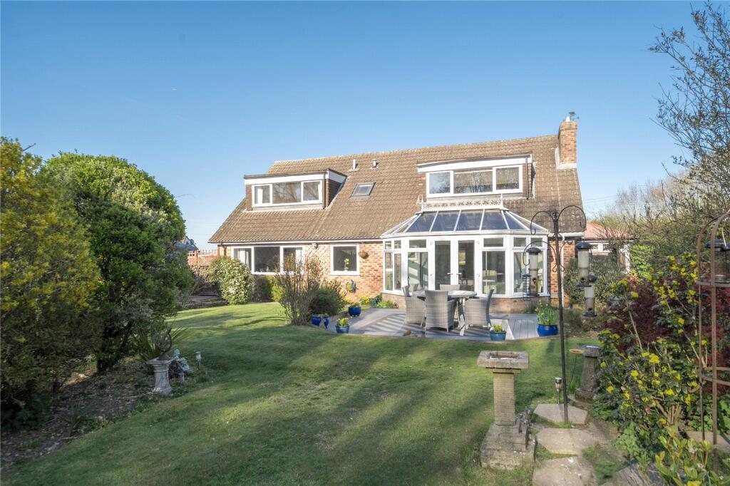 5 bedroom detached house for sale in Main Road, Biggin Hill, Westerham ...
