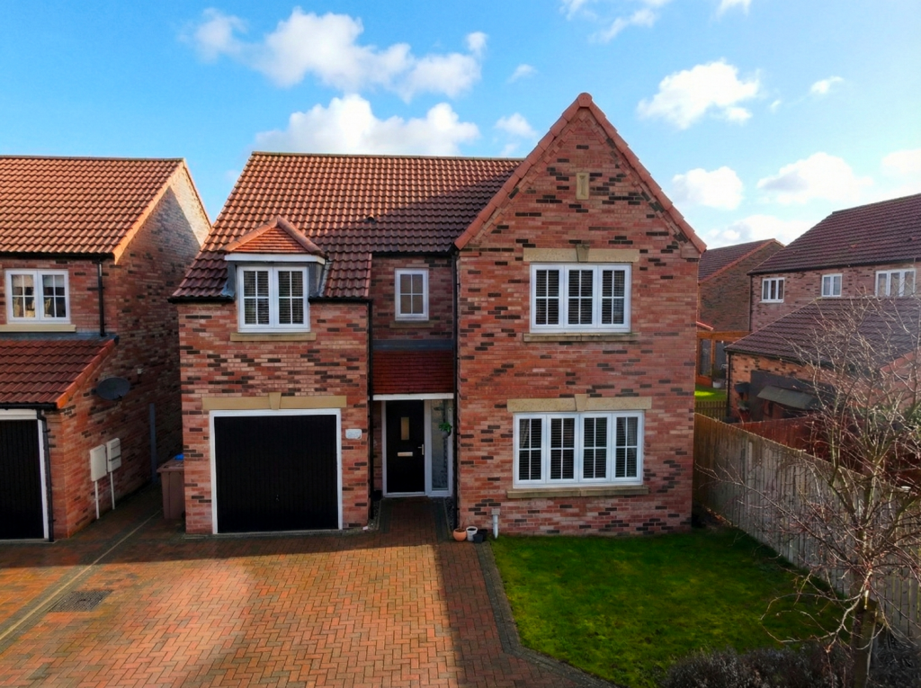 4 bedroom detached house for sale in Naylor Croft, Howden, Goole ...