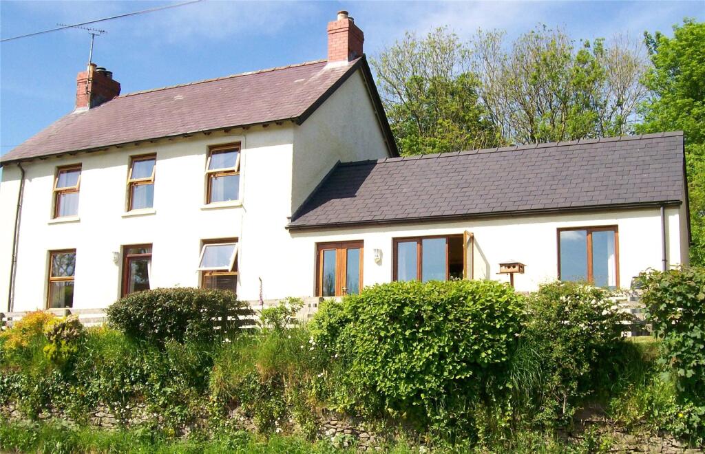 3 bedroom detached house for sale in Llanfihangel-ar-Arth, Pencader ...