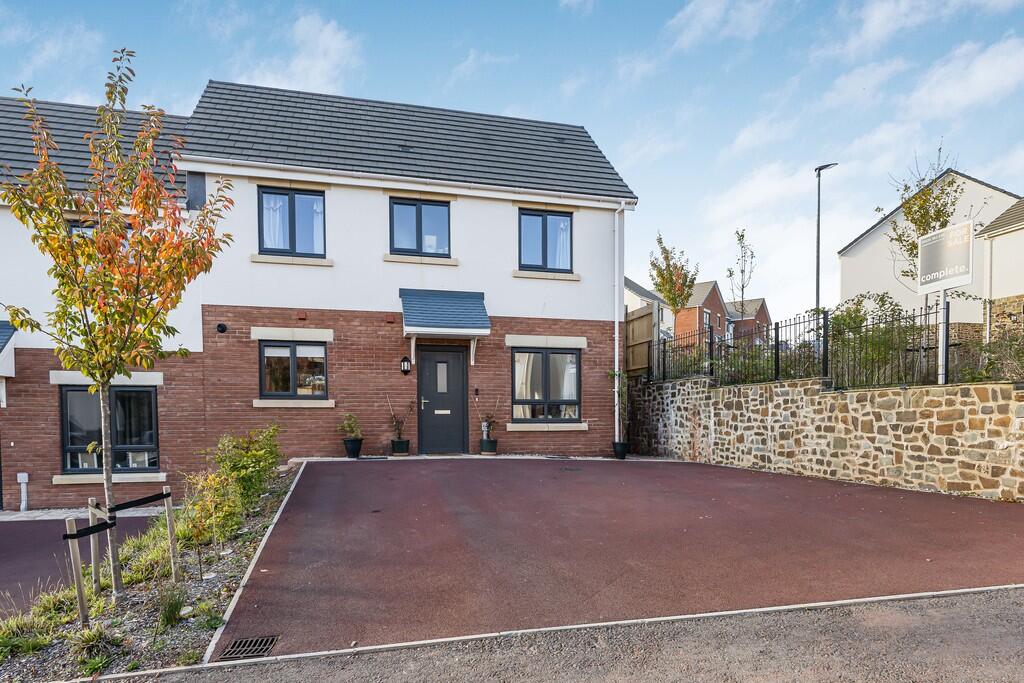 3 bedroom semi-detached house for sale in Aggett Street, Kingskerswell ...