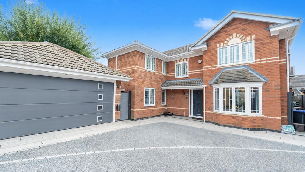 5 bedroom detached house for sale in Excalibur Close, Duston ...