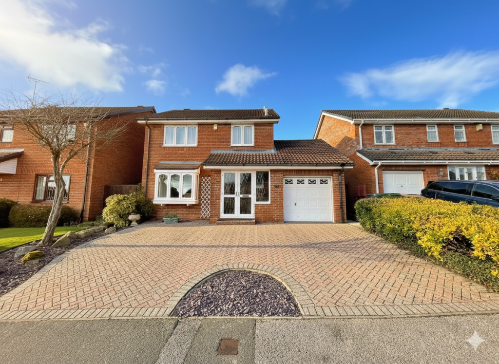 3 bedroom detached house for sale in Catesby Green, Luton, Bedfordshire ...